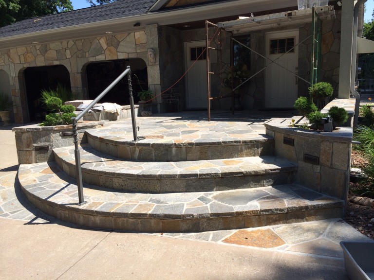 Rounded stone stairs and landing | FN Masonry
